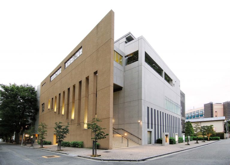 PLUGO | 首都圏を中心に4施設で急速充電器「PLUGO RAPID」の充電サービスを開始 “事前予約”と“ながら充電”によりEV充電の習慣を提供します